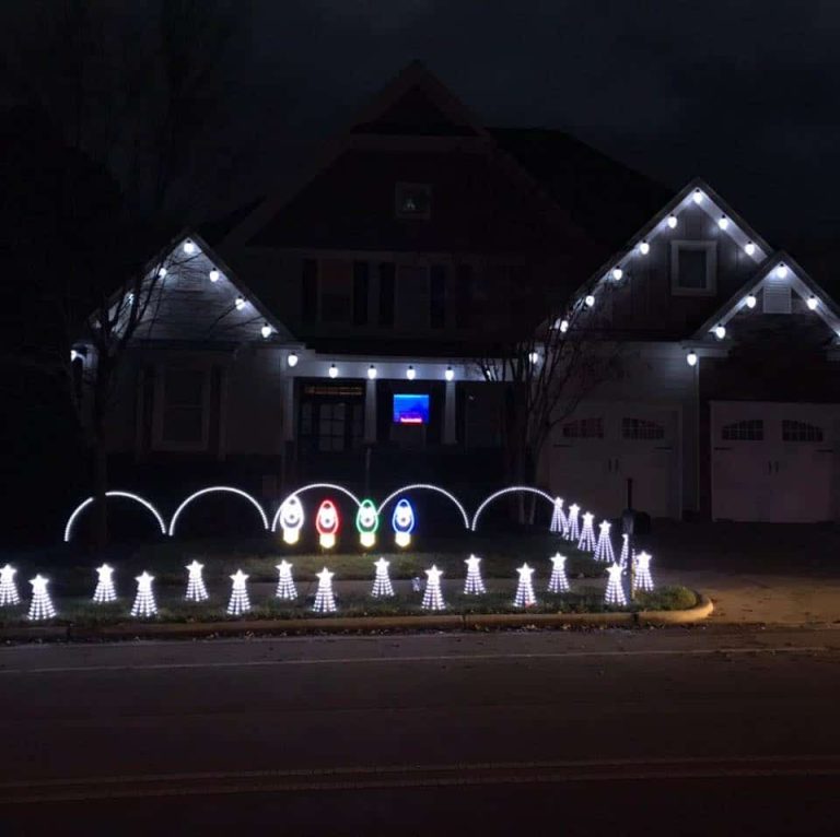 Best Christmas Light Displays in the Triangle for 2022 - Triangle on ...