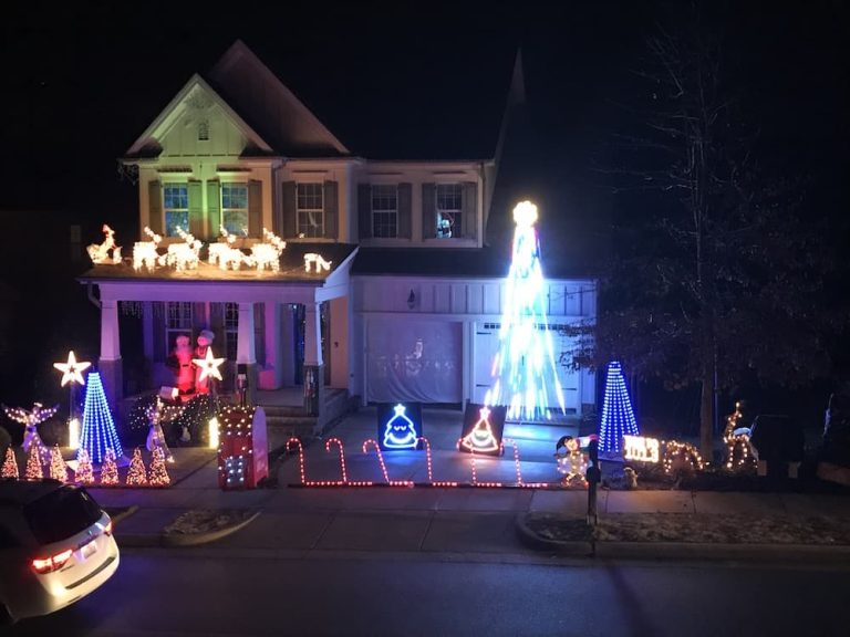 Best Christmas Light Displays in the Triangle for 2022 - Triangle on ...